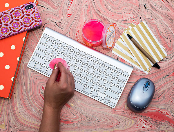 Tech Taffy Dust-Devouring Compound : Pink Ombre – Tech Candy